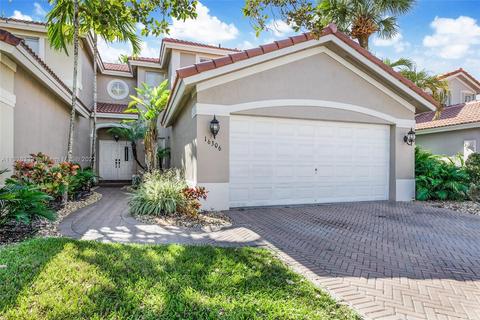 16306 SW 45th Ter #1, Miami, FL 33185 | 15 Photos | MLS #A11328332 - Movoto