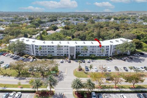 3024 Oakridge D #3024, Deerfield Beach, FL 33442 | 19 Photos - Movoto