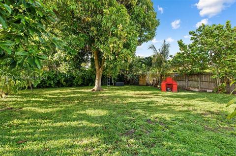 1615 Bay Dr, Miami Beach, FL 33141 - Movoto