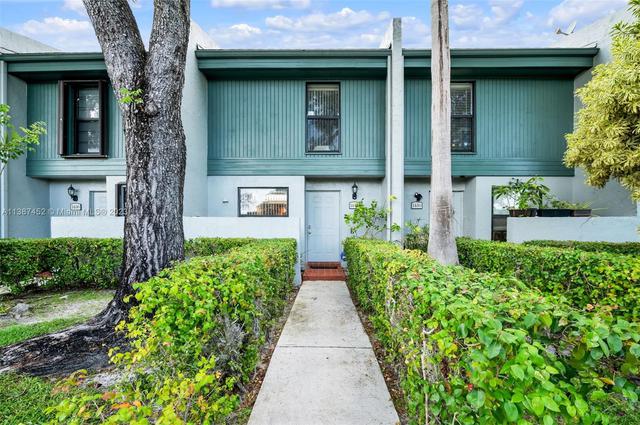 1444 NW 97th Ave #267, Pembroke Pines, FL 33024 - Movoto