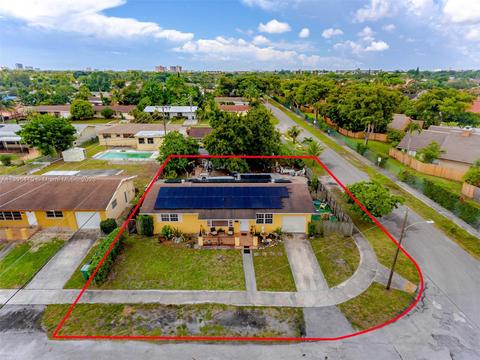 20420 NE 10th Ct, Miami, FL 33179 | 36 Photos | MLS #A11410222 - Movoto