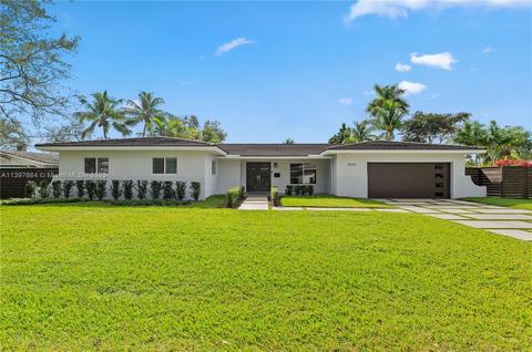 10524 SW 118th St, Miami, FL 33176 | 41 Photos - Movoto