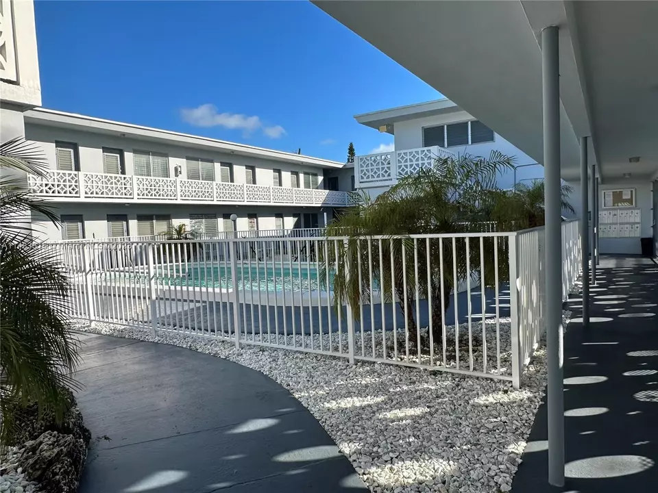 12665 NE 16th Ave #32, North Miami, FL 33161 | 20 Photos - Movoto