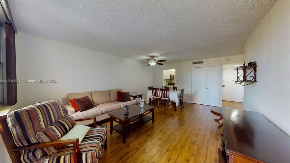 10801 SW 109th Ct #D208, Miami, FL 33176 | 21 Photos - Movoto