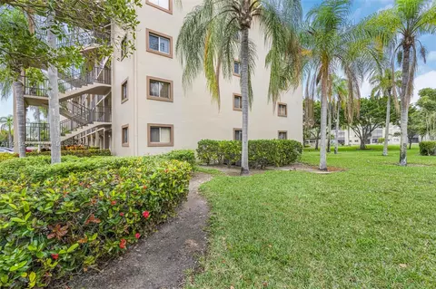12755 SW 16th Ct #112B, Pembroke Pines, FL 33027 | 33 Photos - Movoto