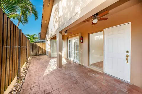 15918 SW 81st Ter, Miami, FL 33193 | 22 Photos - Movoto