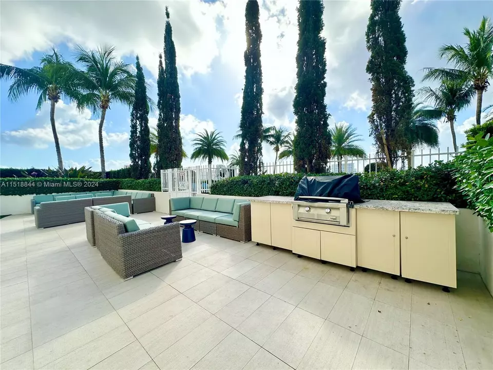 3000 Coral Way #514, Miami, FL 33145 | 24 Photos - Movoto