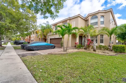 5261 SW 159th Ave, Miramar, FL 33027 | 25 Photos - Movoto