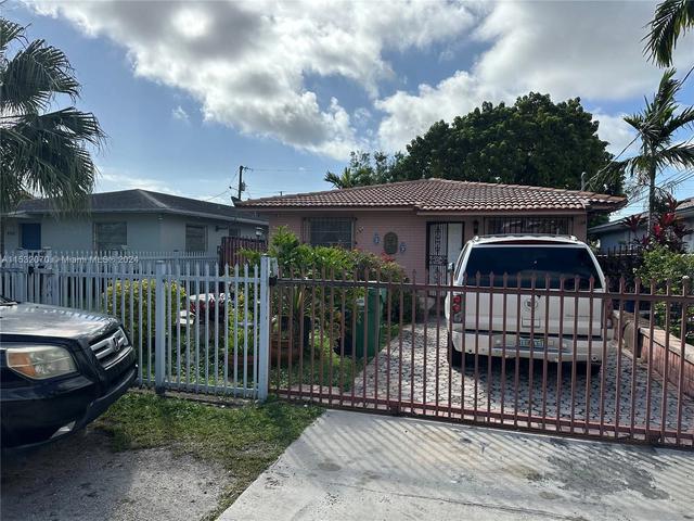 6736 SW 15th St, Miami, FL 33144 | 1 photo - Movoto