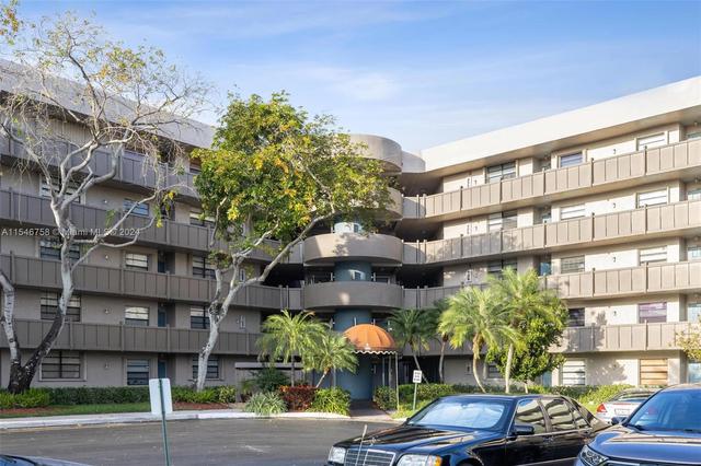 Colony Point Condominiums, Pembroke Pines, FL Real Estate & Homes For ...