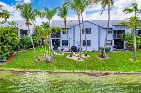 1403 S Liberty Ave #1403A, Homestead, FL 33034 | 30 Photos - Movoto