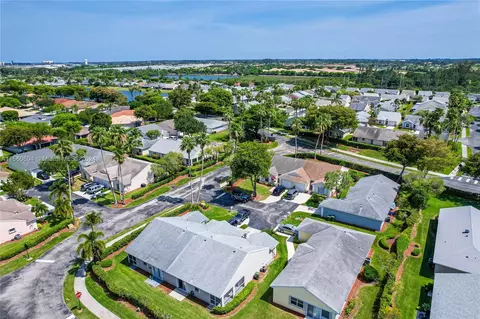 2225 SE 5th Pl, Homestead, FL 33033 | 34 Photos - Movoto