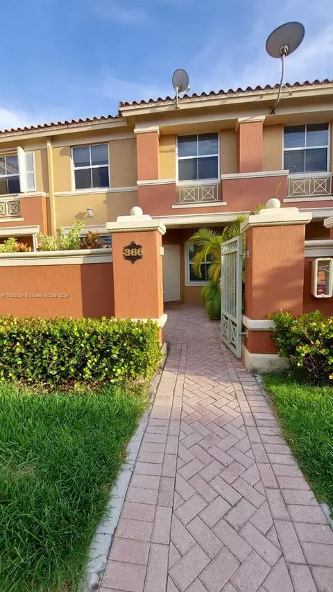 11305 nw 51st Ter, Doral, FL 33178 - Movoto