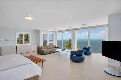 30 Ocean Front Dr, Key Largo, FL 33037 | 46 Photos - Movoto