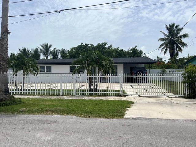9940 SW 215th St, Cutler Bay, FL 33189 | 10 Photos - Movoto