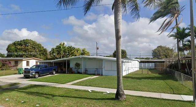 10721 SW 47th Ter, Miami, FL 33165 | 1 photo - Movoto
