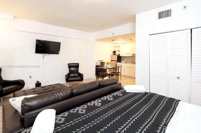 530 Ocean Dr #305, Miami Beach, FL 33139 | 10 Photos - Movoto