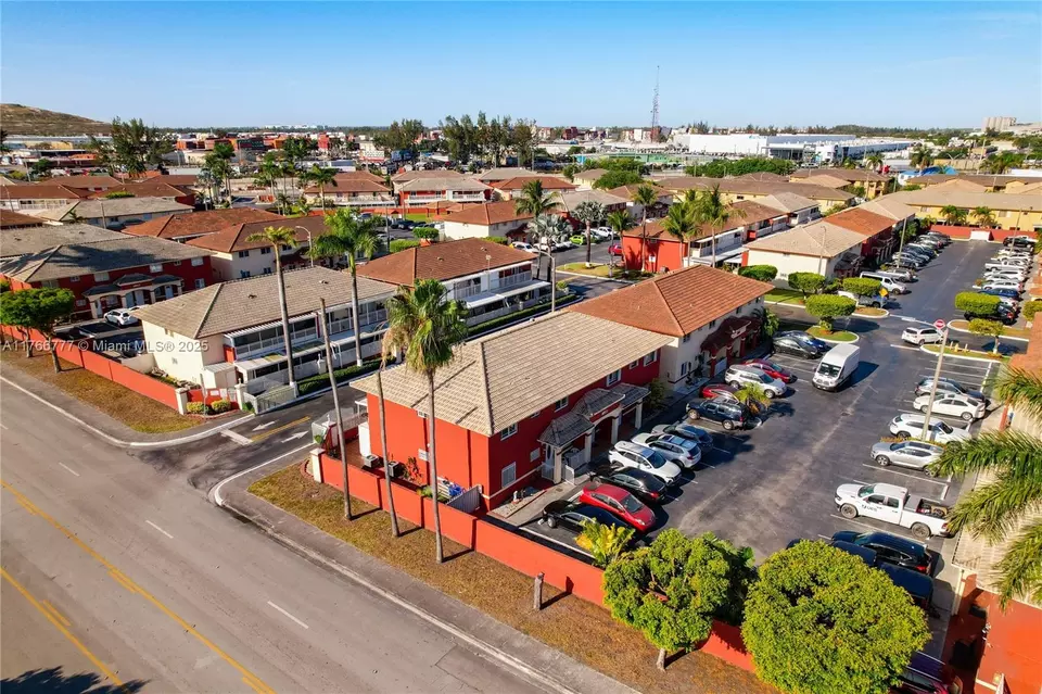 10933 W Okeechobee Rd #101, Hialeah Gardens, FL 33018 - Movoto