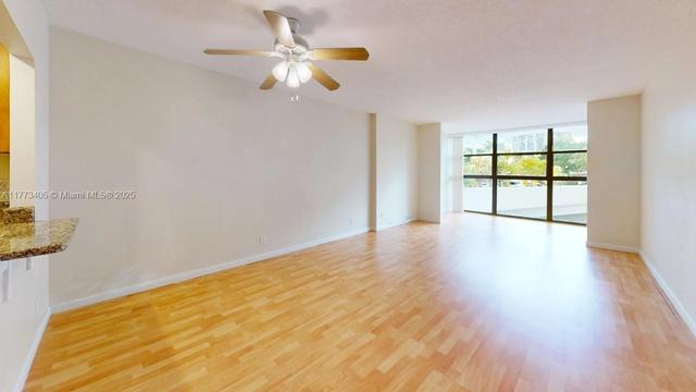 400 Leslie Dr #205, Hallandale Beach, FL 33009 | MLS# A11773405 | 15 ...