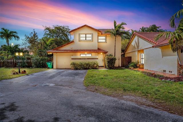 15026 SW 96th Ter, Miami, FL 33196 | MLS# A11779444 | 50 Photos - Movoto