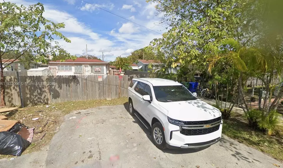 7 No Address, Miami, FL 33133 | MLS# A11922058 | 2 Photos - Movoto