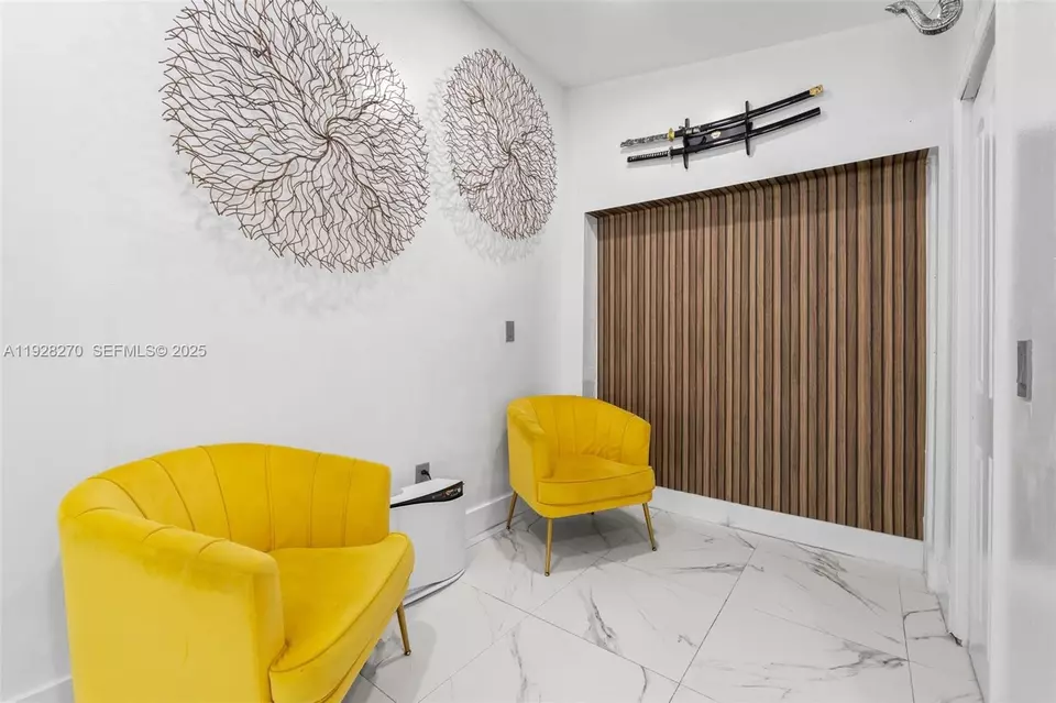 8822 NW 112th Ter, Hialeah Gardens, FL 33018 | MLS# A11928270 | 43 ...