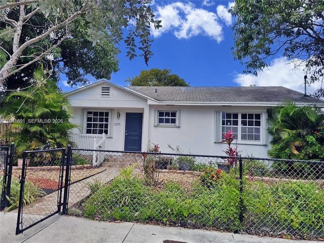 3015 SW 24th Ter, Miami, FL 33145 | MLS# A11941691 | 22 Photos - Movoto