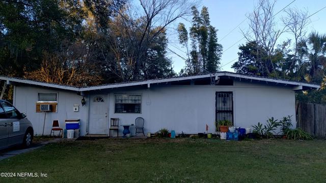 6361 Sprinkle Dr N, Jacksonville, FL 32211 | 32 Photos - Movoto