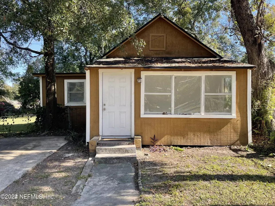 2831 N Davis St, Jacksonville, FL 32209 | 18 Photos - Movoto