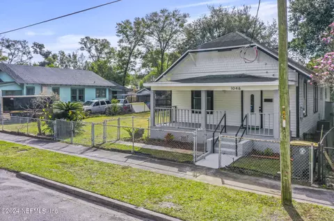 1020 E 13th St, Jacksonville, FL 32206 | 16 Photos - Movoto