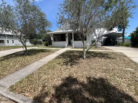 Crescent City, FL Single Family Homes For Sale - Movoto