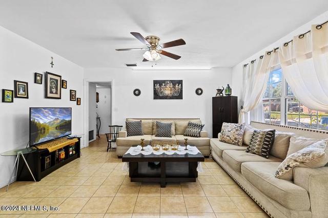 2337 Gaillardia Rd, Jacksonville, FL 32211 | 19 Photos - Movoto