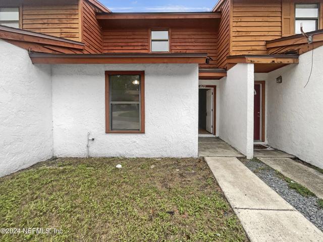 4329 Melissa Ct W, Jacksonville, FL 32210 - Movoto