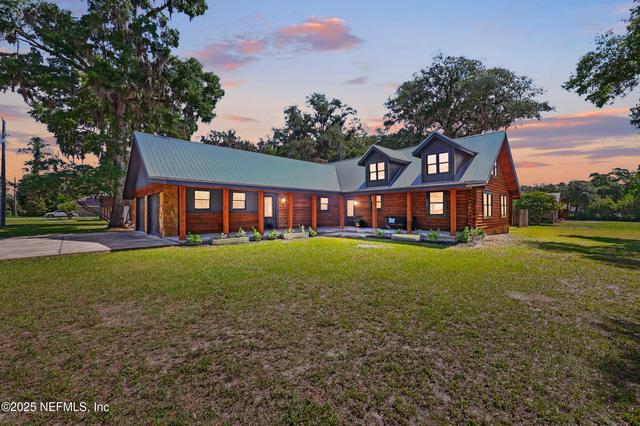 360 Alabama Ave, Palatka, FL 32177 | MLS# 2088413 | 53 Photos - Movoto