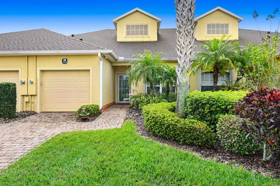 3125 Savoy Dr, Melbourne, FL 32940 | 44 Photos - Movoto