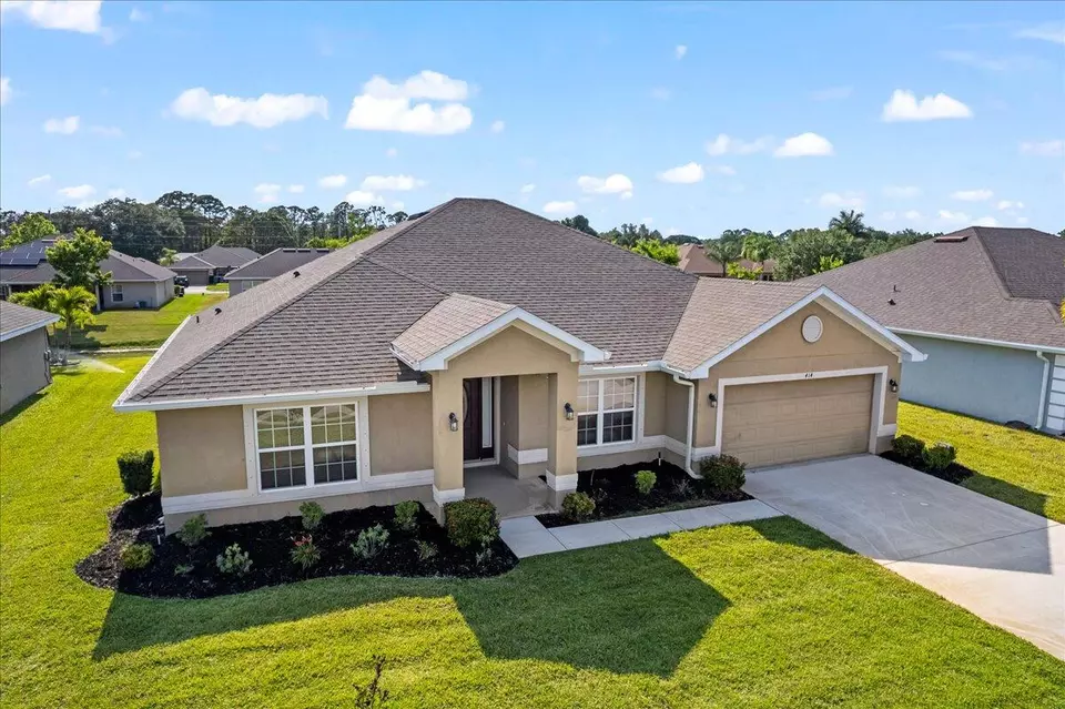 414 Pasto Cir SW, Palm Bay, FL 32908 | 24 Photos - Movoto