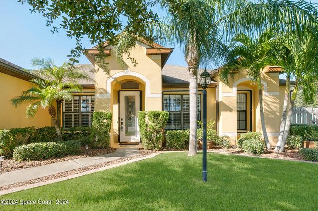 216 Becky Ct, Merritt Island, FL 32952 | 2 Photos - Movoto