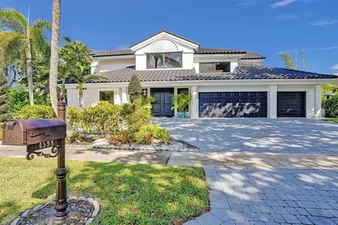 Discover Colonnade at Glen Oaks Neighborhood, Boca Raton, FL - Movoto