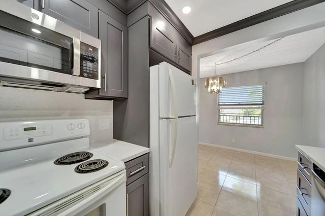 551 SW 135th Ave #316-B, Pembroke Pines, FL 33027 | MLS# F10504185 | 63 ...