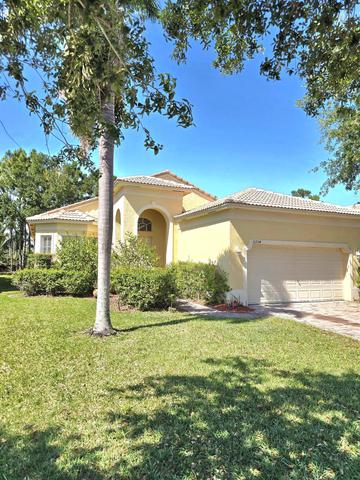 6204 Spring Lake Ter, Fort Pierce, FL 34951 | MLS# R11075471 | 21 ...