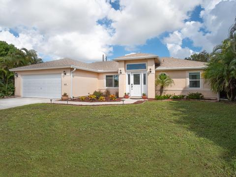 537 SW Dauphin Ave, Port Saint Lucie, FL 34953 | 15 Photos | MLS #RX ...