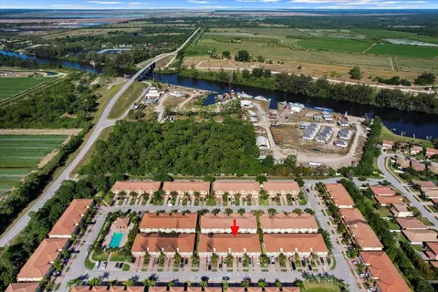 9472 SW Merlin Ct, Stuart, FL 34997 | 35 Photos - Movoto