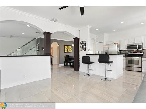 1405 Majesty Ter, Weston, FL 33327 - Movoto.com