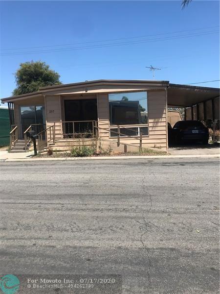 10001 W Frontage Rd, South Gate, CA 90280 - Movoto