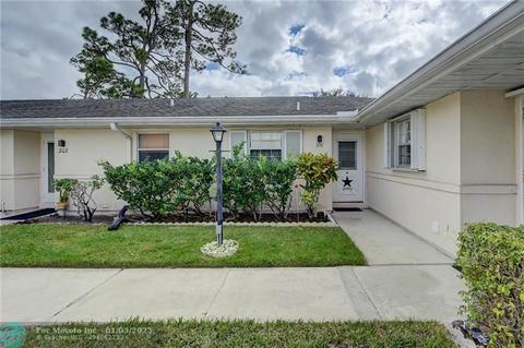 200 Cape Cod Cir #200, Lake Worth, FL 33467 | 37 Photos | MLS # ...