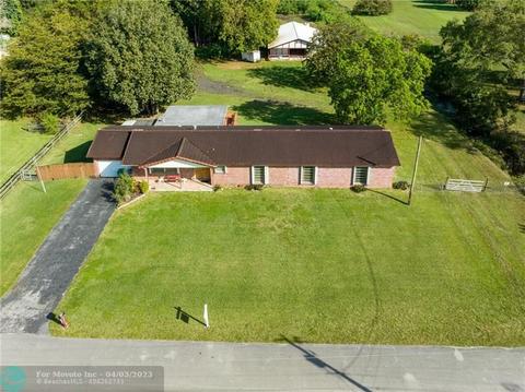 18001 SW 70th Pl, Southwest Ranches, FL 33331 | 22 Photos - Movoto