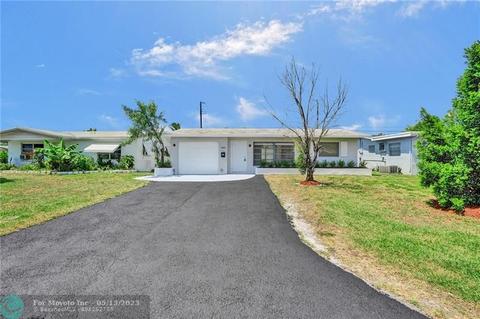 6881 NW 26th St, Sunrise, FL 33313 | 57 Photos | MLS #F10380273 - Movoto