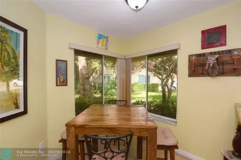 9231 NW 9 Pl #9231, Plantation, FL 33324 | 35 Photos - Movoto