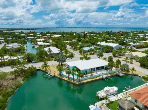 16750 Old State Road 4a, Sugarloaf, FL 33042 | 79 Photos | MLS #605640 ...