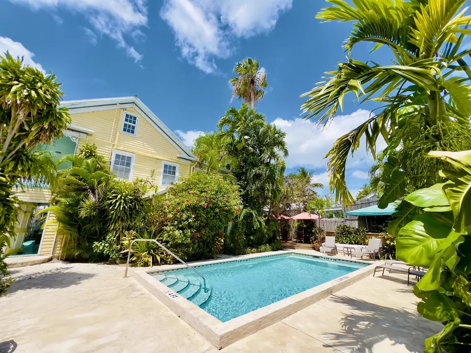 329 William St, Key West, FL 33040 | 28 Photos - Movoto